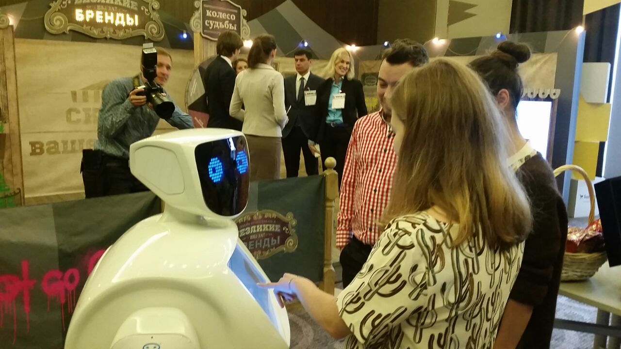 Секция робототехники на Всемирном фестивале молодёжи и студентов | PROMOBOT